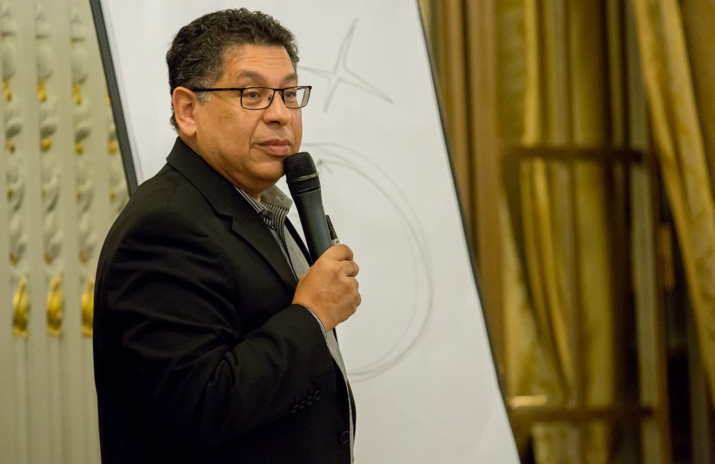Dr. Menis Yousry: “Ideile pe care le avem despre noi înșine vin din ...